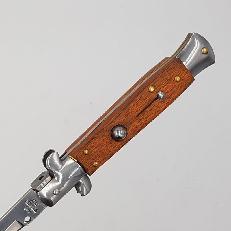 Cutit stilet, deschidere automata buton, pentru camping si vanatoare ...
