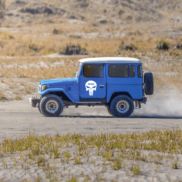 Set 2 stickere off-road, Priti Global, cu Punisher pentru Jeep, cap de ...